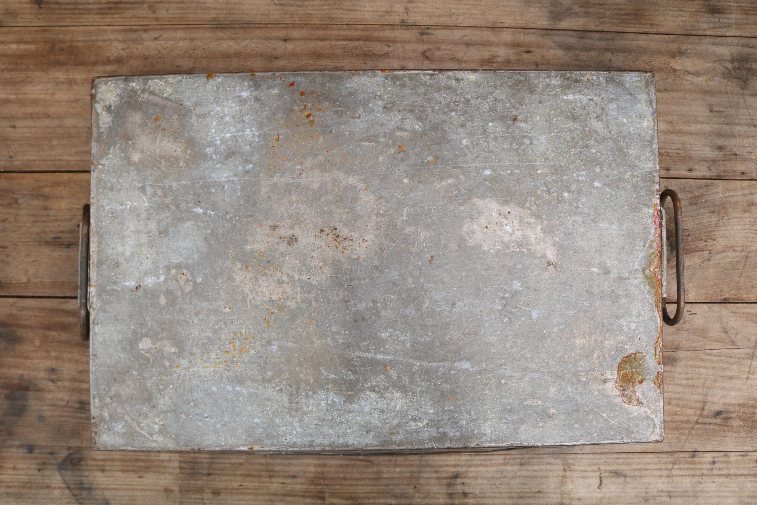 Reclaimed Large Metal Tray – Orchard Garden Antiques