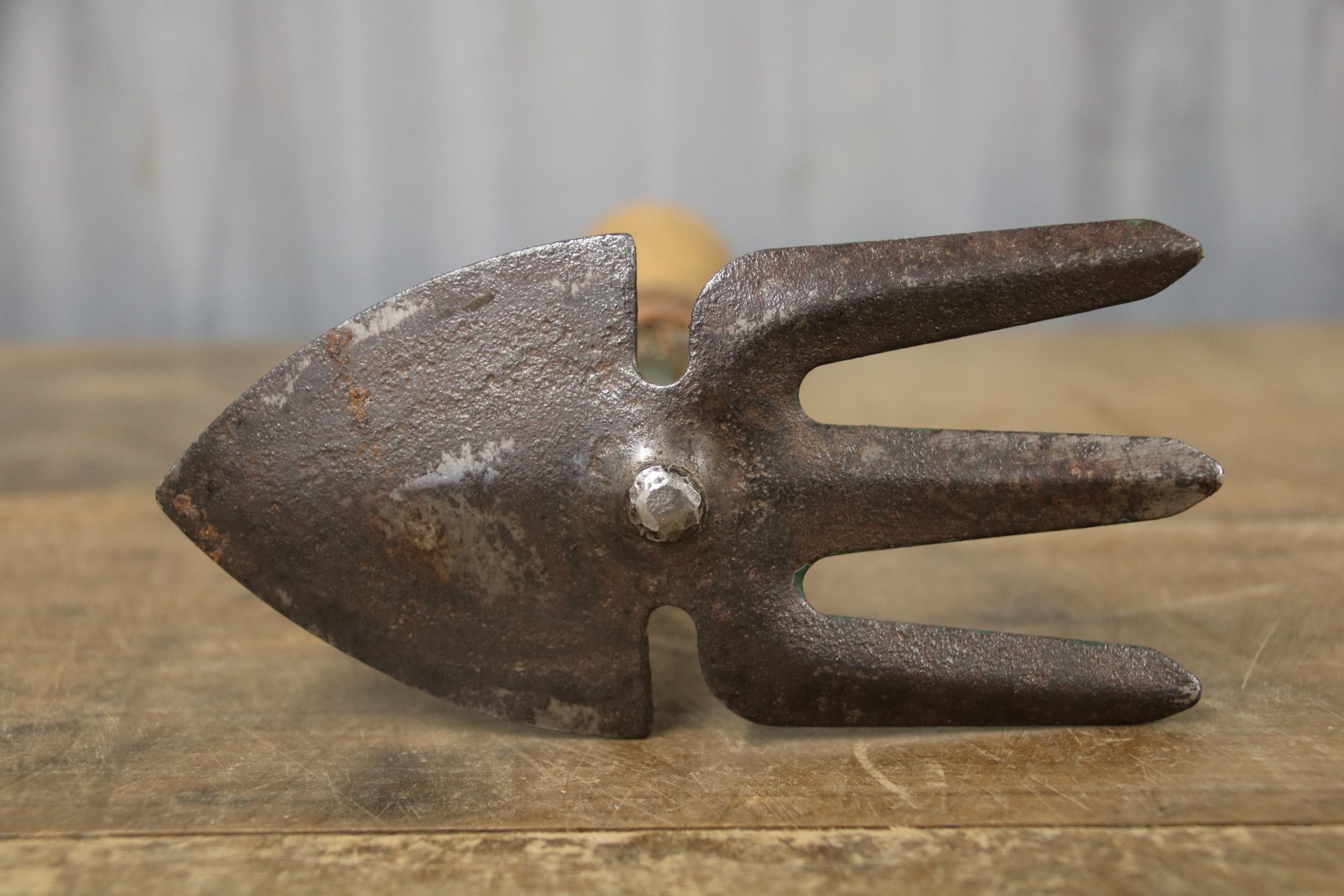 Vintage Weeding Tool #2 – Orchard Garden Antiques